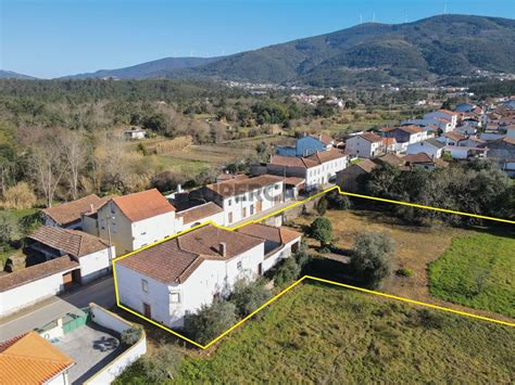 Moradia T3 à venda em Lousã e Vilarinho SUPERCASA