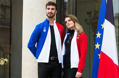 Patinage Artistique Gabriella Papadakis Et Guillaume Cizeron Mettent