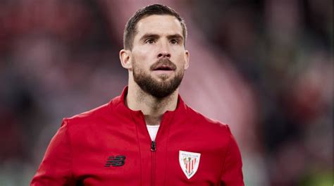 El Barça hará una oferta por el central del Athletic Iñigo Martínez