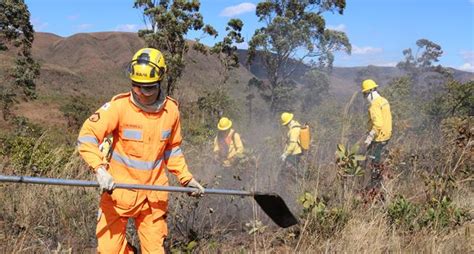 Governo de Minas lança Plano de Resposta para atendimento a incêndios
