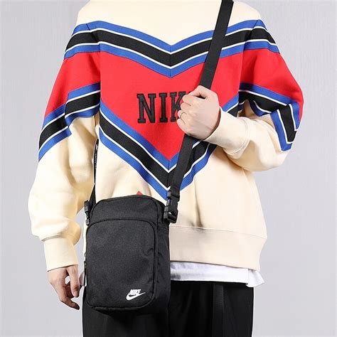 Nike Ba