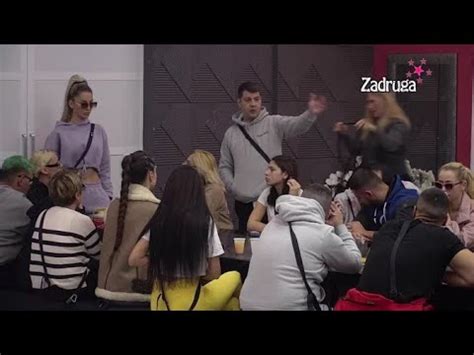 Novi okršaj u Beloj kući Žestoko opleo po njoj Sasuo joj sve u lice