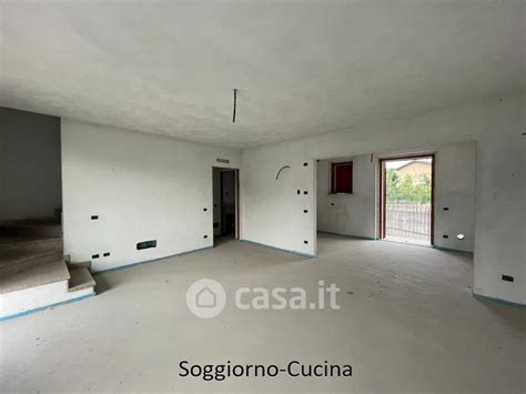 Villette A Schiera In Nuove Costruzioni In Vendita In Provincia Di