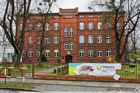 Szko A Podstawowa Nr Im Miko Aja Kopernika Ul Robotnicza Brzeg