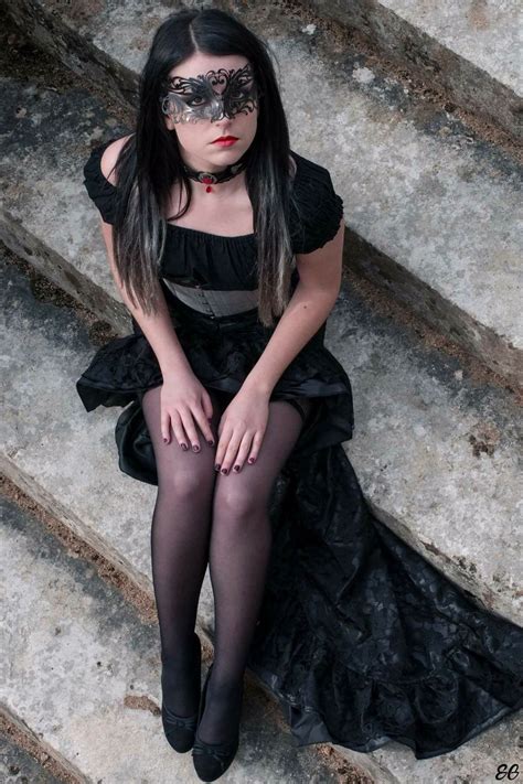 Pin On Gothic Girls