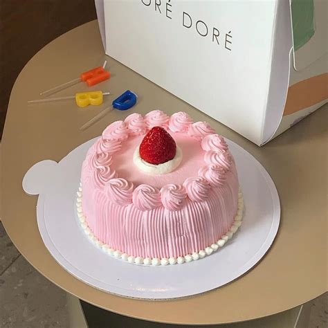 𝘱𝘪𝘯𝘵𝘦𝘳𝘦𝘴𝘵 𝘮𝘪𝘭𝘬𝘺𝘬𝘰𝘰 Cute Desserts Delicious Desserts Yummy Food