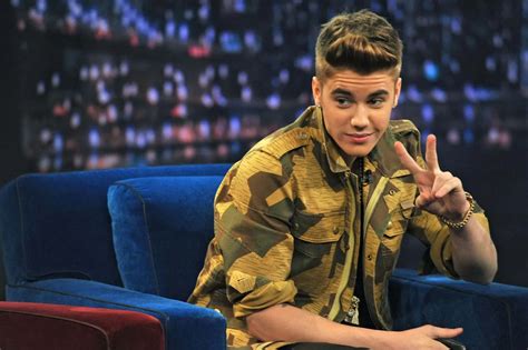 Oh My God Who Is This Justin Biebers Latest Pictures Startled His