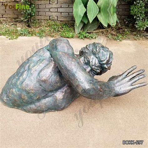 Famous Wall Art Matteo Pugliese Bronze Sculpture Replica For Sale BOKK 597