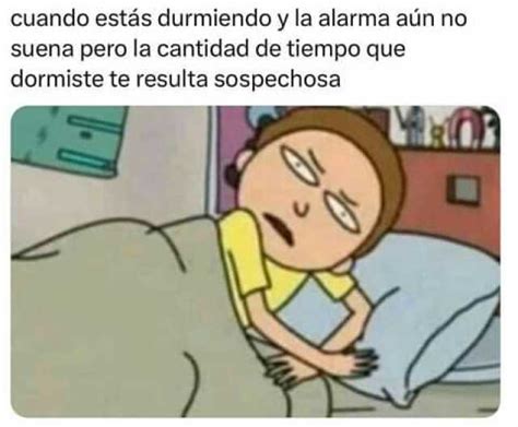 dopl3r on Twitter cuando estás durmiendo y la alarma aún no suena