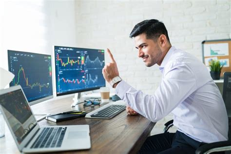 Entenda o que é o IVVB11 e descubra como investir nesse fundo Modal