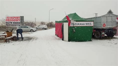 Minister rolnictwa oszukał polskich rolników protestujących na granicy
