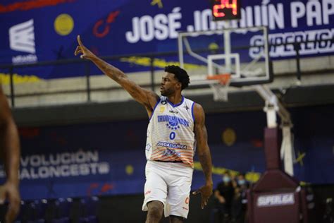 Donta Smith Se Incorpora A Trotamundos De Carabobo Cancha Latina