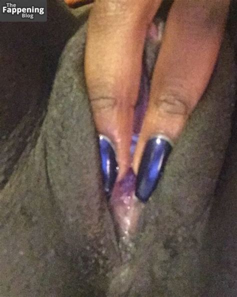 Morolake Akinosun Nude Leaked The Fappening 8 Photos TheFappening