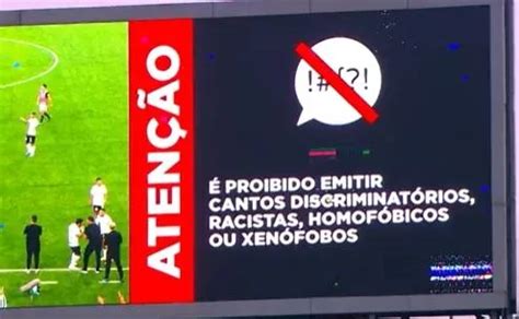 Corinthians é punido um jogo sem torcida por cantos homofóbicos