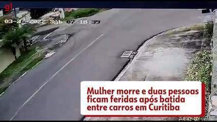 VÍDEO Mulher morre e duas pessoas ficam feridas após batida entre dois