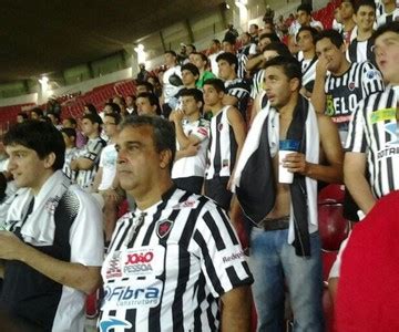 Torcida do Bota PB mostra confiança no time e invade Arena Pernambuco