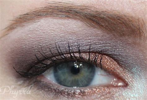 Urban Decay Naked Pentacle