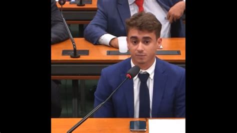 V Deo Nikolas Ferreira Chamado De Chupetinha E Nicole Na Sess O
