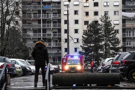 Incendie mortel à Vaulx en Velin Un hommage rendu aux victimes ce