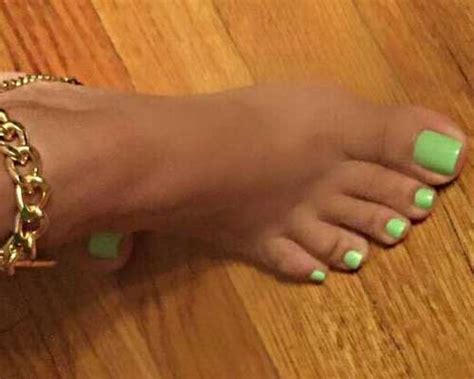 10 Best Nail Colors For Dark Skin Feet 2023 Collection