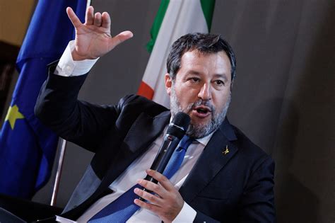 Elezioni Europee Salvini Non Mi Candido Ma Candiderei Il Generale