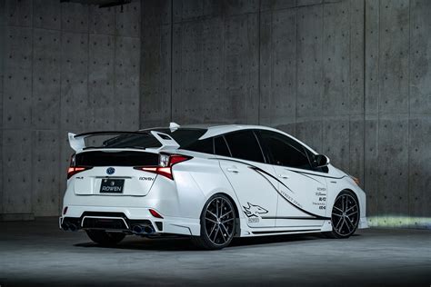 Rowen Body Kit For Toyota Prius RR Late Model Buy With Delivery