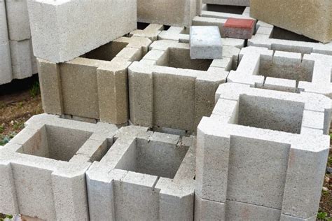 Cement Blocks Vs Cinder Blocks Vs Concrete Blocks What S The Difference