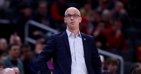 Lakers News Dan Hurley Rob Pelinka Jeanie Buss To Meet On Friday