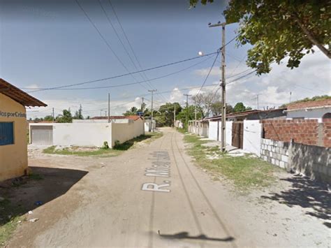 Homem De Anos Encontrado Morto A Tiros Em Resid Ncia De Barra De