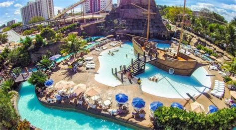 Atra Es Imperd Veis No Acqua Park Em Caldas Novas Qual Viagem