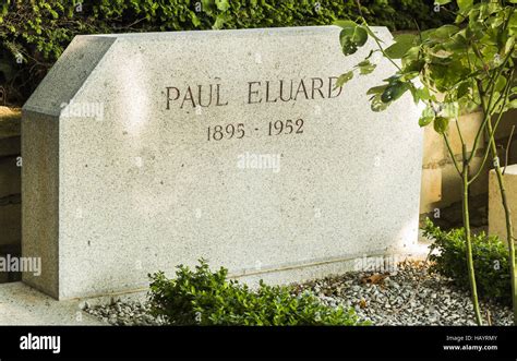 Eugene Grindel Fotograf As E Im Genes De Alta Resoluci N Alamy