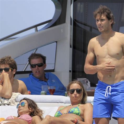 Rafa Nadal Con El Torso Desnudo Junto A Gemma Mengual En Ibiza Torsos