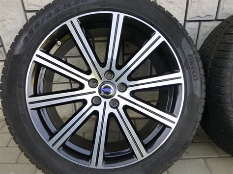 Ko A Volvo Xc R Designe Nowy Model Zima Oficjalne