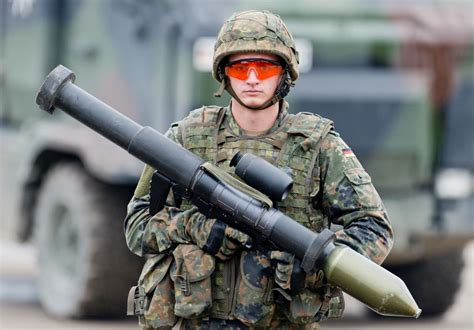 Panzerfaust 3 Germany S Modern Tank Piercing Grenade Launcher War