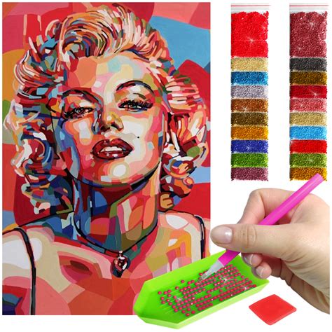 Haft Diamentowy X Cm Marilyn Monroe W Kolorach Czerwieni Artulio