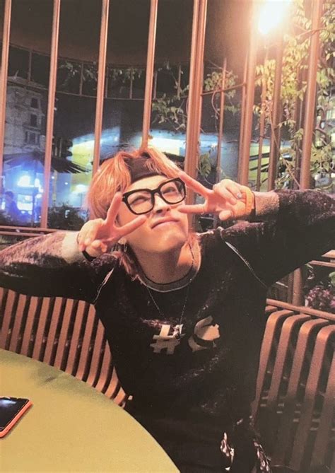 𝐿𝑖𝑡𝑡𝑙𝑒 𝑆𝑡𝑎𝑟²¹ 민산 on Twitter Kim hongjoong Boy groups Kim