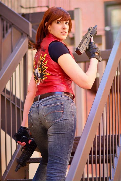 A Pretty Nice Claire Redfield Cosplay R Residentevil