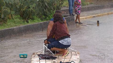 Chuva Forte Provoca Transtornos No Grande Recife Bom Dia PE G1