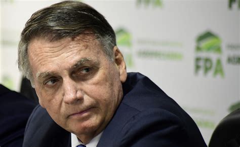 Polícia Federal indicia Jair Bolsonaro Braga Netto General Heleno e