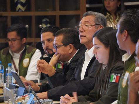 El comisionado Francisco Garduño Yáñez participó en reunión de Avances