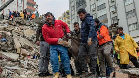 Cifra De Muertos Sigue En Aumento Por Terremoto En Turqu A Y Siria