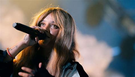 Carolina Deslandes revela registos do seu último concerto e afirma