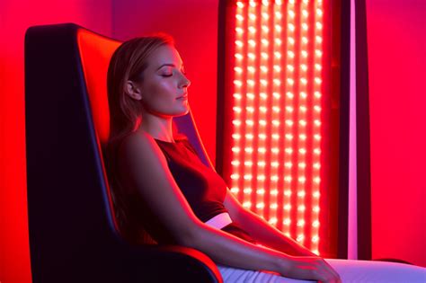 La Terapia De Luz Roja Es Realmente Buena Para La Piel LED De Punto Rojo