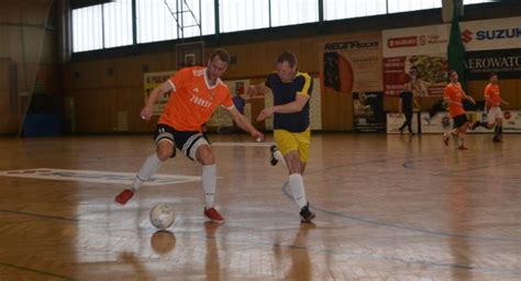 Łowicka Liga Futsalu Znamy komplet triumfatorów i spadkowiczów