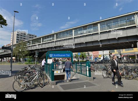 U Bahnhof Kottbusser Tor Hi Res Stock Photography And Images Alamy