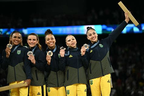 Olimp Adas Equipe Feminina Da Gin Stica Art Stica Conquista