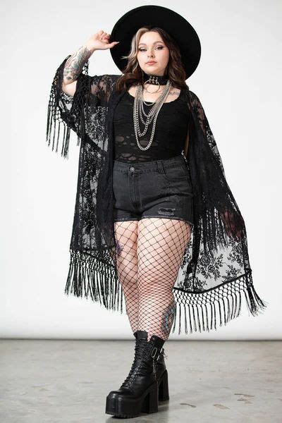 Plus Size Grunge Plus Size Goth Look Plus Size Alt Plus Size Alternative Outfits