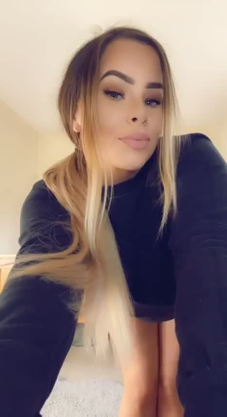 Curious Which Part Of My Body Do You Like The Most Happy Booty