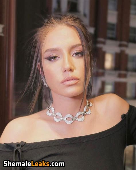 Adèle Exarchopoulos adeleexarchopoulos Leaked Nude OnlyFans Photo 7