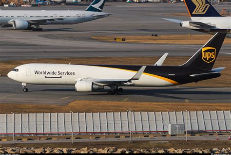 N324UP United Parcel Service UPS Boeing 767 34AF WL Photo By Gordon